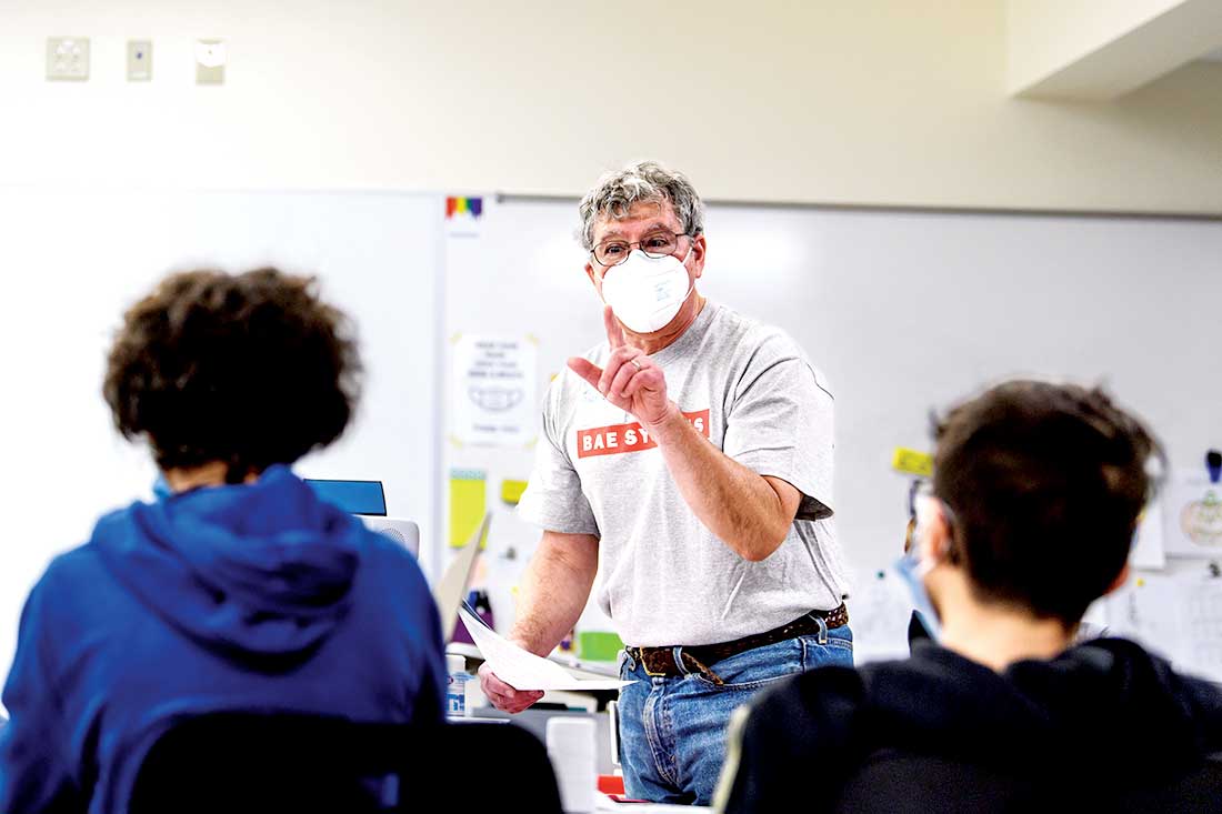 BAE Systems employees visit Fairgrounds Middle | News, Sports, Jobs ...